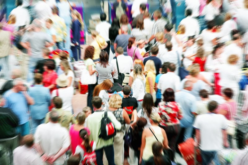 Guide to Crowd Management During High Volume Shopping Days